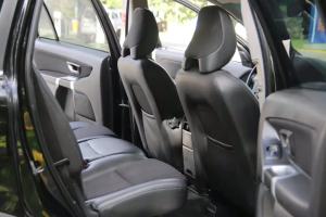 Melns Volvo XC90 2007 Rīga, ar dzinēja tilpumu 2.40 L un nobraukumu 270 tūkst. km par 5490 €, foto 14 vietnē AUTOMOTO.COM.LV