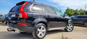 Black Volvo XC90 2007 in Riga, with an engine capacity of 2.40 L and mileage of 237 thousand km for 9200 €, photo 8 on AUTOMOTO.COM.LV