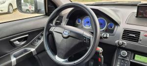Black Volvo XC90 2007 in Riga, with an engine capacity of 2.40 L and mileage of 237 thousand km for 9200 €, photo 22 on AUTOMOTO.COM.LV