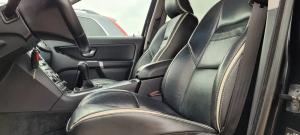 Black Volvo XC90 2007 in Riga, with an engine capacity of 2.40 L and mileage of 237 thousand km for 9200 €, photo 24 on AUTOMOTO.COM.LV