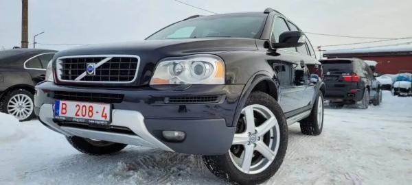 Melns Volvo XC90 2007 Rīga, ar dzinēja tilpumu 2.40 L un nobraukumu 246 tūkst. km par 9200 €, foto 1 vietnē AUTOMOTO.COM.LV