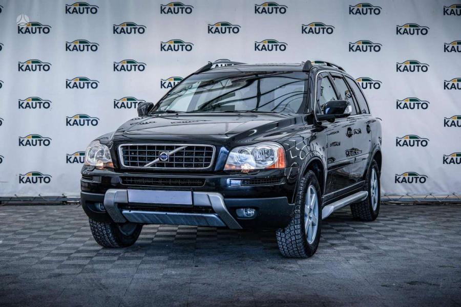 Black Volvo XC90 2007 in Kaunas, with an engine capacity of 2.40 L and mileage of 290 thousand km for 6290 €, photo 1 on AUTOMOTO.COM.LV