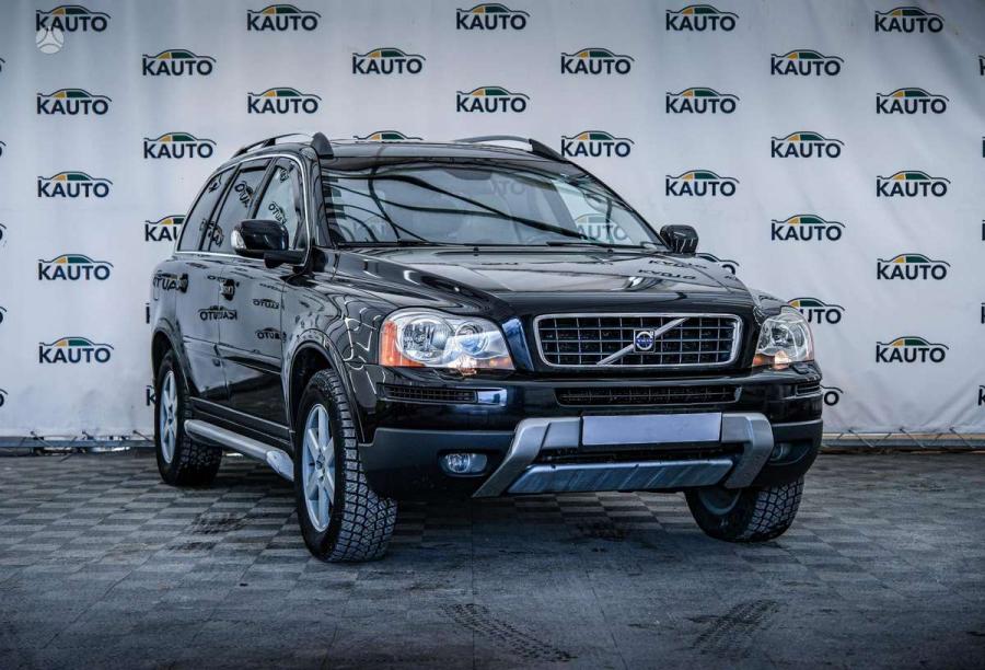 Black Volvo XC90 2007 in Kaunas, with an engine capacity of 2.40 L and mileage of 290 thousand km for 6290 €, photo 3 on AUTOMOTO.COM.LV
