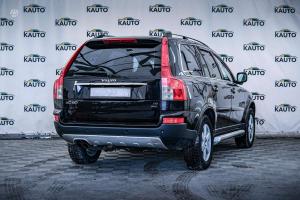 Black Volvo XC90 2007 in Kaunas, with an engine capacity of 2.40 L and mileage of 290 thousand km for 6290 €, photo 4 on AUTOMOTO.COM.LV