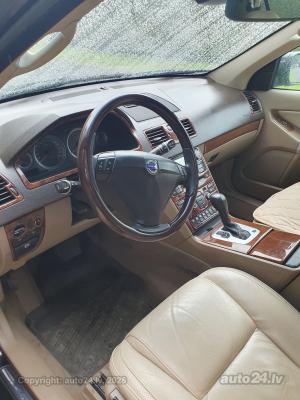 Black Volvo XC90 2007 in Tallinn, with an engine capacity of 2.40 L and mileage of 0 thousand km for 8000 €, photo 10 on AUTOMOTO.COM.LV