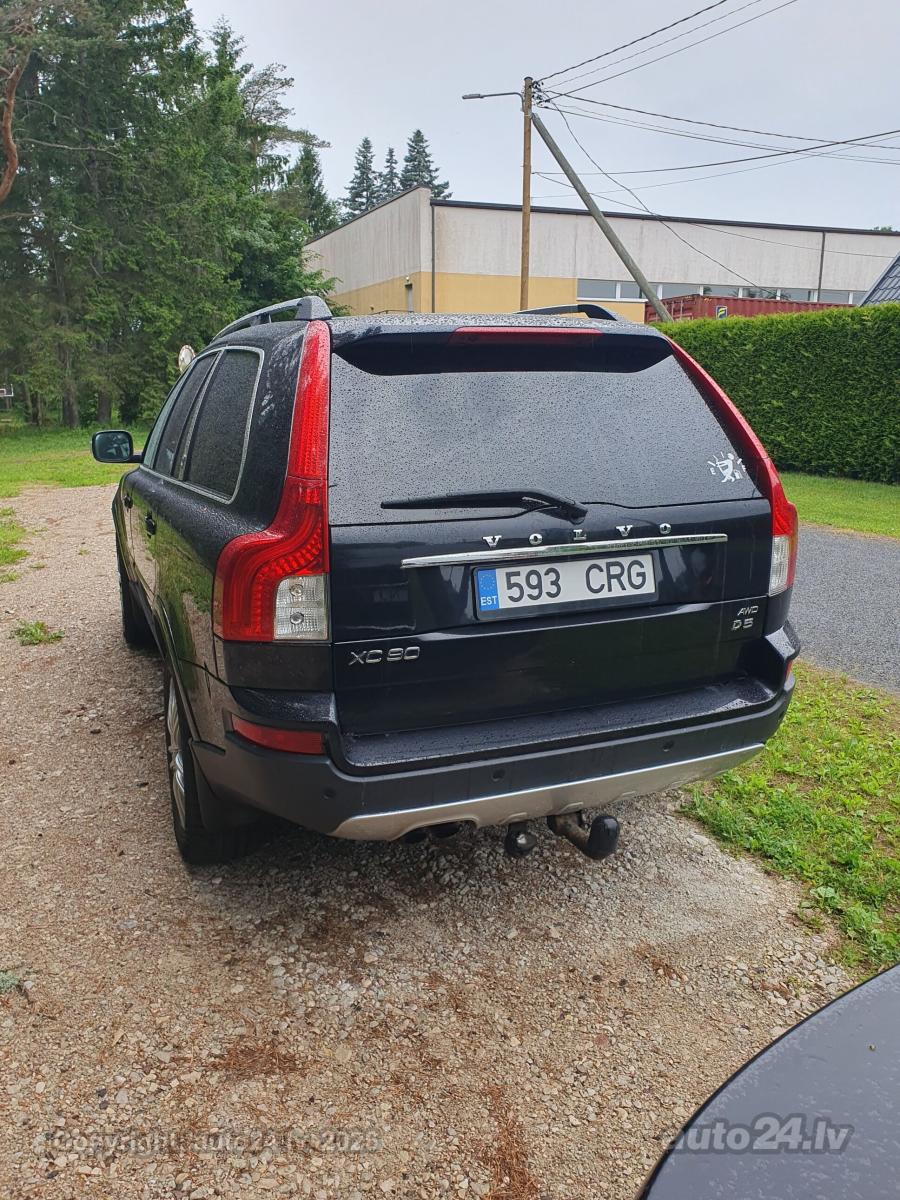 Black Volvo XC90 2007 in Tallinn, with an engine capacity of 2.40 L and mileage of 0 thousand km for 8000 €, photo 12 on AUTOMOTO.COM.LV