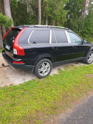 Black Volvo XC90 2007 in Tallinn, with an engine capacity of 2.40 L and mileage of 0 thousand km for 8000 €, photo 13 on AUTOMOTO.COM.LV