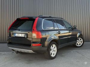 Melns Volvo XC90 2007 Mažeikiai, ar dzinēja tilpumu 2.40 L un nobraukumu 339 tūkst. km par 4500 €, foto 4 vietnē AUTOMOTO.COM.LV