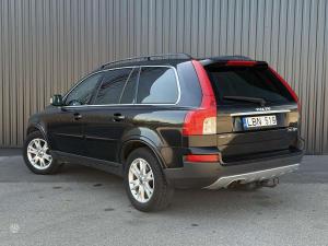 Melns Volvo XC90 2007 Mažeikiai, ar dzinēja tilpumu 2.40 L un nobraukumu 339 tūkst. km par 4500 €, foto 5 vietnē AUTOMOTO.COM.LV