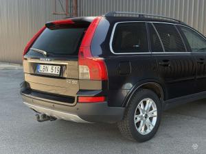 Melns Volvo XC90 2007 Mažeikiai, ar dzinēja tilpumu 2.40 L un nobraukumu 339 tūkst. km par 4500 €, foto 9 vietnē AUTOMOTO.COM.LV