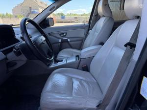 Melns Volvo XC90 2007 Mažeikiai, ar dzinēja tilpumu 2.40 L un nobraukumu 339 tūkst. km par 4500 €, foto 17 vietnē AUTOMOTO.COM.LV