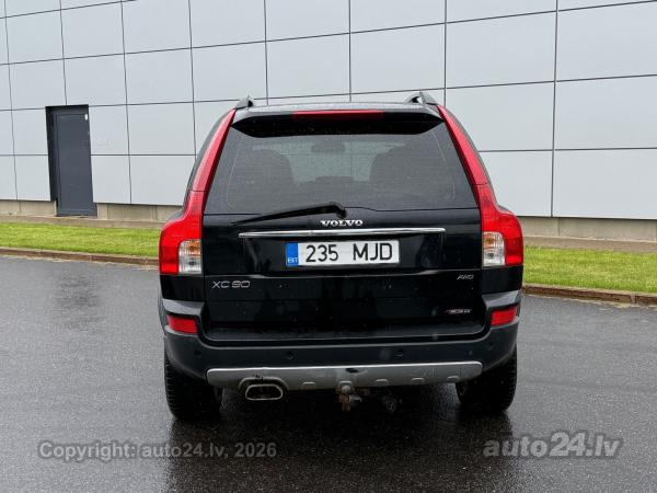 Melns Volvo XC90 2007 Tartu, ar dzinēja tilpumu 2.40 L un nobraukumu 0 tūkst. km par 2700 €, foto 5 vietnē AUTOMOTO.COM.LV