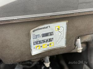 Melns Volvo XC90 2007 Tartu, ar dzinēja tilpumu 2.40 L un nobraukumu 0 tūkst. km par 2700 €, foto 14 vietnē AUTOMOTO.COM.LV