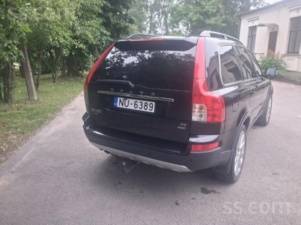 Черный Вольво ХС90 2007 в Рига, объемом двигателя 2.40 л и пробегом 290 тыс. км за 7100 €, фото 4 на AUTOMOTO.COM.LV