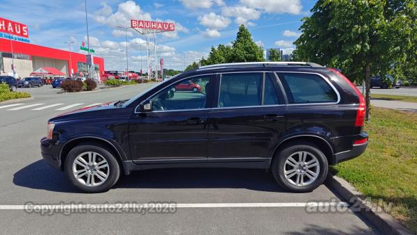 Black Volvo XC90 2007 in Tallinn, with an engine capacity of 2.40 L and mileage of 315 thousand km for 5490 €, photo 2 on AUTOMOTO.COM.LV