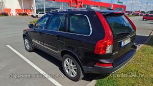 Melns Volvo XC90 2007 Tallina, ar dzinēja tilpumu 2.40 L un nobraukumu 315 tūkst. km par 5490 €, foto 4 vietnē AUTOMOTO.COM.LV