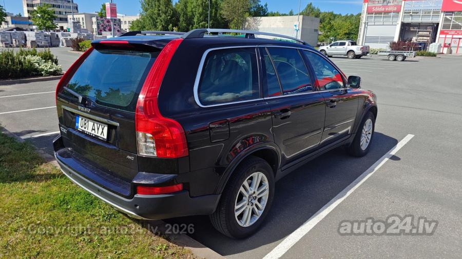 Melns Volvo XC90 2007 Tallina, ar dzinēja tilpumu 2.40 L un nobraukumu 315 tūkst. km par 5490 €, foto 6 vietnē AUTOMOTO.COM.LV