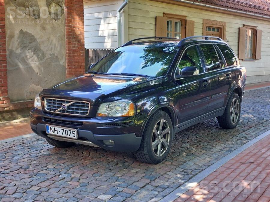 Melns Volvo XC90 2007 Cēsis, ar dzinēja tilpumu 2.40 L un nobraukumu 336 tūkst. km par 5150 €, foto 1 vietnē AUTOMOTO.COM.LV