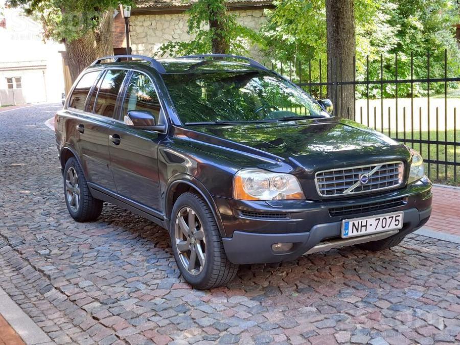Melns Volvo XC90 2007 Cēsis, ar dzinēja tilpumu 2.40 L un nobraukumu 336 tūkst. km par 5150 €, foto 5 vietnē AUTOMOTO.COM.LV