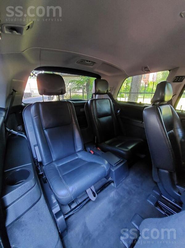 Black Volvo XC90 2007 in Cesis, with an engine capacity of 2.40 L and mileage of 336 thousand km for 5150 €, photo 10 on AUTOMOTO.COM.LV