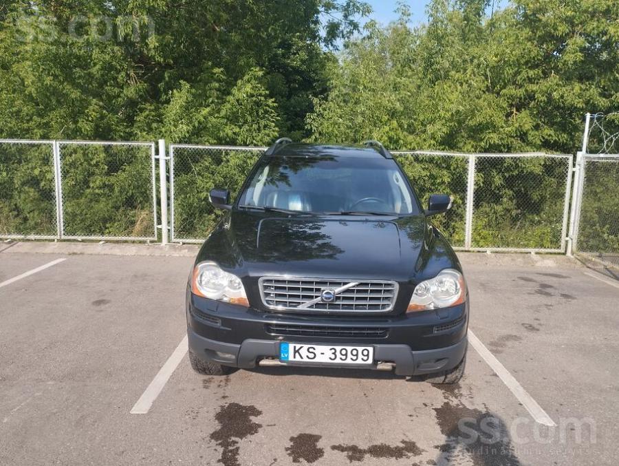 Черный Вольво ХС90 2007 в Даугавпилс, объемом двигателя 2.40 л и пробегом 250 тыс. км за 5990 €, фото 3 на AUTOMOTO.COM.LV