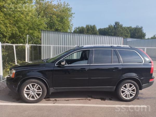 Melns Volvo XC90 2007 Daugavpils, ar dzinēja tilpumu 2.40 L un nobraukumu 250 tūkst. km par 5990 €, foto 5 vietnē AUTOMOTO.COM.LV