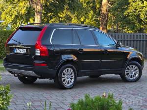 Melns Volvo XC90 2007 Rīga, ar dzinēja tilpumu 2.40 L un nobraukumu 396 tūkst. km par 4650 €, foto 6 vietnē AUTOMOTO.COM.LV