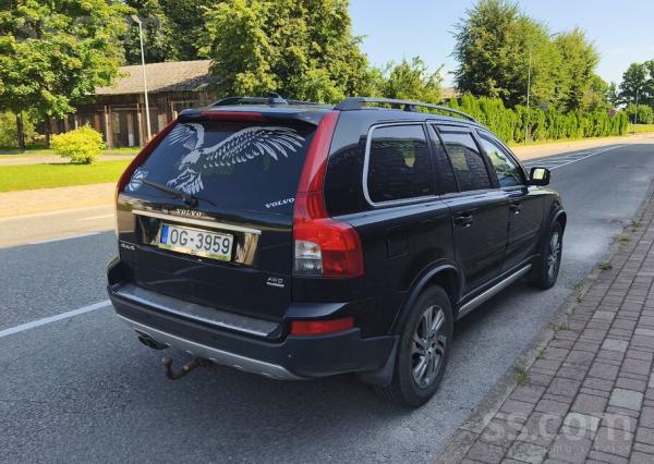 Black Volvo XC90 2007 in Jelgava, with an engine capacity of 2.40 L and mileage of 0 thousand km for 4990 €, photo 3 on AUTOMOTO.COM.LV
