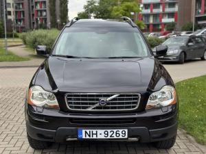 Black Volvo XC90 2007 in Riga, with an engine capacity of 2.40 L and mileage of 362 thousand km for 4990 €, photo 4 on AUTOMOTO.COM.LV