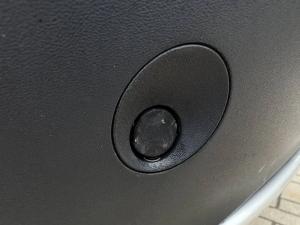 Black Volvo XC90 2007 in Riga, with an engine capacity of 2.40 L and mileage of 362 thousand km for 4990 €, photo 14 on AUTOMOTO.COM.LV