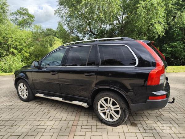 Melns Volvo XC90 2007 Krāslava, ar dzinēja tilpumu 2.40 L un nobraukumu 253 tūkst. km par 6850 €, foto 5 vietnē AUTOMOTO.COM.LV