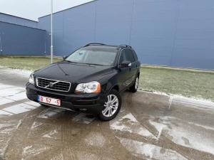 Melns Volvo XC90 2007 Rīga, ar dzinēja tilpumu 2.40 L un nobraukumu 236 tūkst. km par 3500 €, foto  vietnē AUTOMOTO.COM.LV