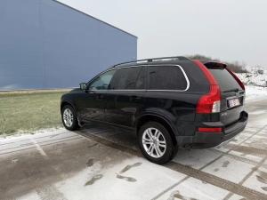 Black Volvo XC90 2007 in Riga, with an engine capacity of 2.40 L and mileage of 236 thousand km for 3500 €, photo 6 on AUTOMOTO.COM.LV
