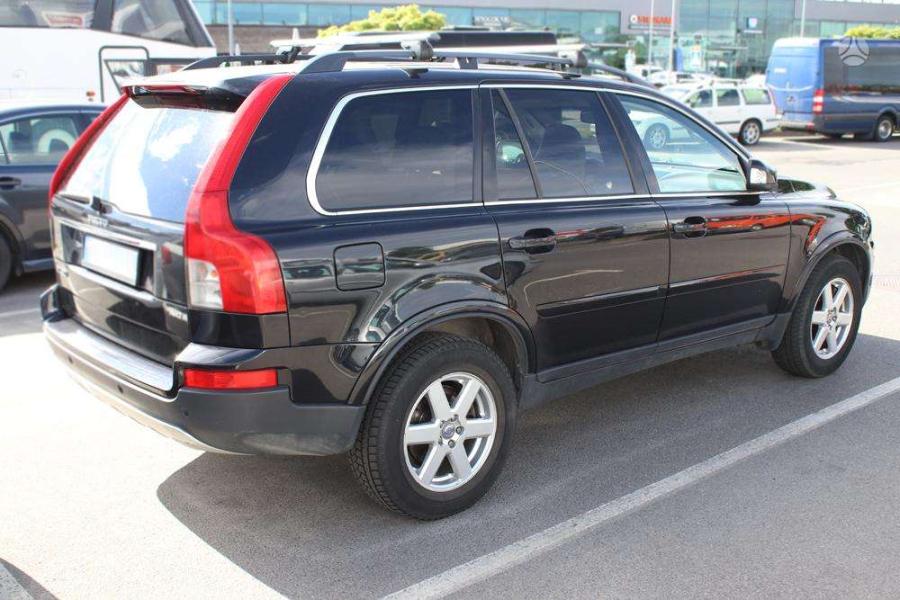 Black Volvo XC90 2007 in Vilnius, with an engine capacity of 0.00 L and mileage of 370 thousand km for 2780 €, photo 1 on AUTOMOTO.COM.LV