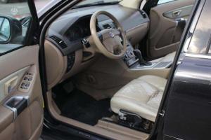 Black Volvo XC90 2007 in Vilnius, with an engine capacity of 0.00 L and mileage of 370 thousand km for 2780 €, photo 10 on AUTOMOTO.COM.LV