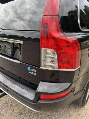 Melns Volvo XC90 2007 Utena, ar dzinēja tilpumu 2.40 L un nobraukumu 352 tūkst. km par 6600 €, foto 10 vietnē AUTOMOTO.COM.LV