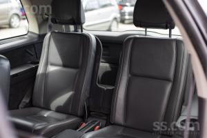 Black Volvo XC90 2007 in Riga, with an engine capacity of 2.40 L and mileage of 298 thousand km for 6590 €, photo 11 on AUTOMOTO.COM.LV