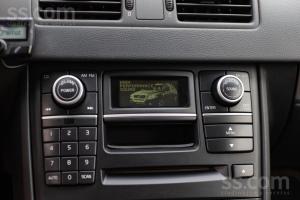 Black Volvo XC90 2007 in Riga, with an engine capacity of 2.40 L and mileage of 298 thousand km for 6590 €, photo 24 on AUTOMOTO.COM.LV