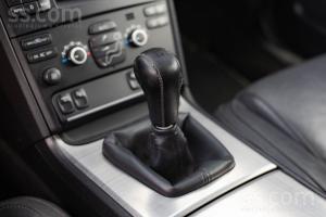 Black Volvo XC90 2007 in Riga, with an engine capacity of 2.40 L and mileage of 298 thousand km for 6590 €, photo 26 on AUTOMOTO.COM.LV