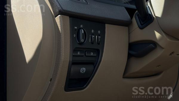 Melns Volvo XC90 2007 Daugavpils, ar dzinēja tilpumu 2.40 L un nobraukumu 409 tūkst. km par 4650 €, foto 4 vietnē AUTOMOTO.COM.LV