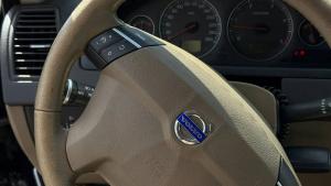 Melns Volvo XC90 2007 Daugavpils, ar dzinēja tilpumu 2.40 L un nobraukumu 409 tūkst. km par 4650 €, foto 6 vietnē AUTOMOTO.COM.LV
