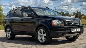Melns Volvo XC90 2007 Daugavpils, ar dzinēja tilpumu 2.40 L un nobraukumu 409 tūkst. km par 4650 €, foto 20 vietnē AUTOMOTO.COM.LV
