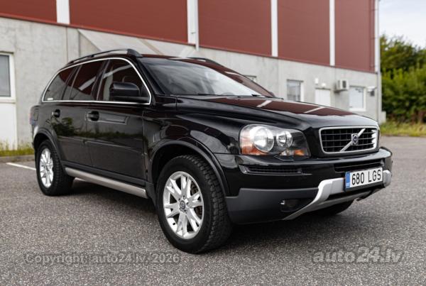 Melns Volvo XC90 2007 Tallina, ar dzinēja tilpumu 2.40 L un nobraukumu 341 tūkst. km par 4999 €, foto 1 vietnē AUTOMOTO.COM.LV