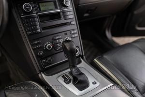 Black Volvo XC90 2007 in Tallinn, with an engine capacity of 2.40 L and mileage of 341 thousand km for 4999 €, photo 17 on AUTOMOTO.COM.LV