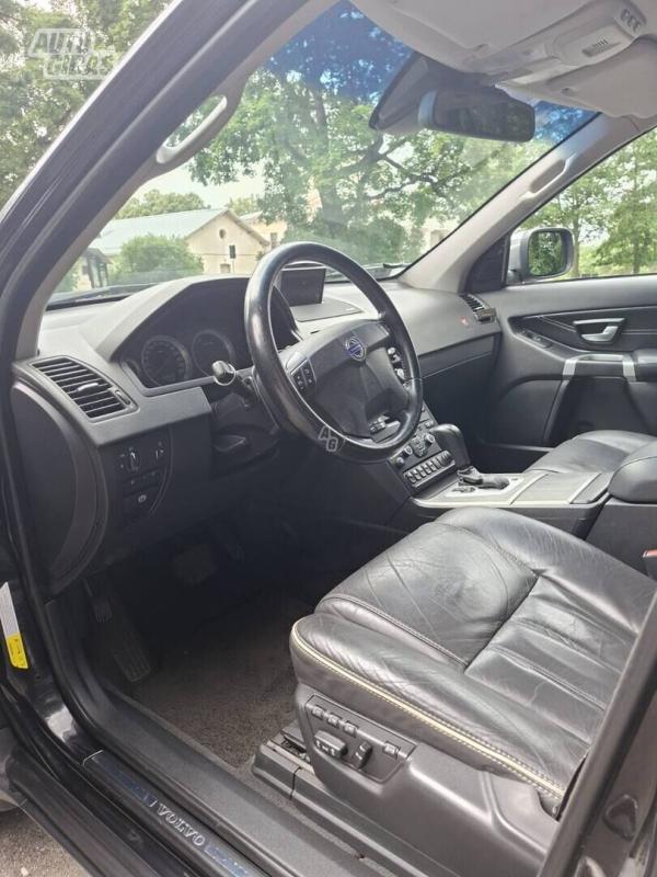 Melns Volvo XC90 2007 Viļņa, ar dzinēja tilpumu 2.40 L un nobraukumu 308 tūkst. km par 4650 €, foto 9 vietnē AUTOMOTO.COM.LV