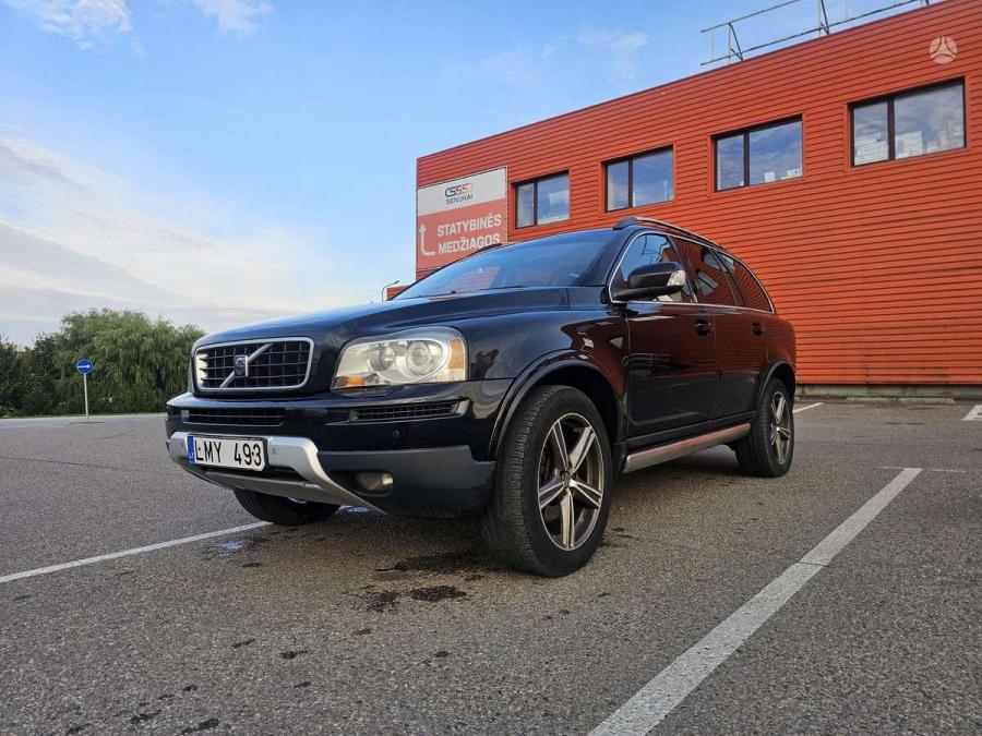 Melns Volvo XC90 2007 Ukmergė, ar dzinēja tilpumu 2.40 L un nobraukumu 317 tūkst. km par 6900 €, foto 7 vietnē AUTOMOTO.COM.LV