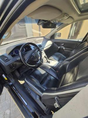 Melns Volvo XC90 2007 Ukmergė, ar dzinēja tilpumu 2.40 L un nobraukumu 317 tūkst. km par 6900 €, foto 12 vietnē AUTOMOTO.COM.LV