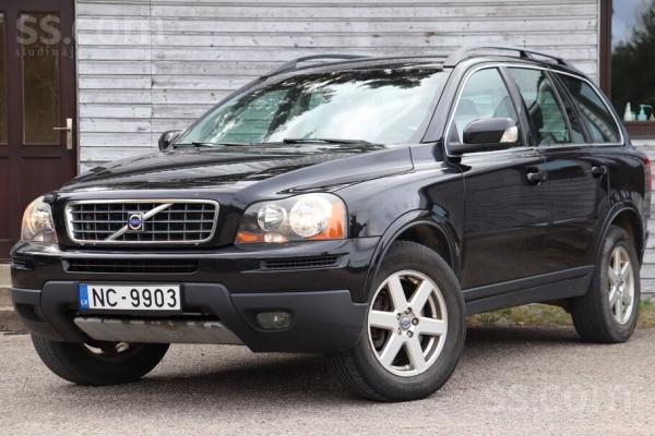 Black Volvo XC90 2007 in Valmiera, with an engine capacity of 2.40 L and mileage of 369 thousand km for 5500 €, photo 1 on AUTOMOTO.COM.LV