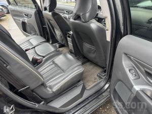 Melns Volvo XC90 2007 Rīga, ar dzinēja tilpumu 2.40 L un nobraukumu 235 tūkst. km par 6750 €, foto 14 vietnē AUTOMOTO.COM.LV