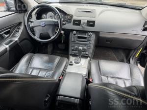 Melns Volvo XC90 2007 Rīga, ar dzinēja tilpumu 2.40 L un nobraukumu 235 tūkst. km par 6750 €, foto 19 vietnē AUTOMOTO.COM.LV